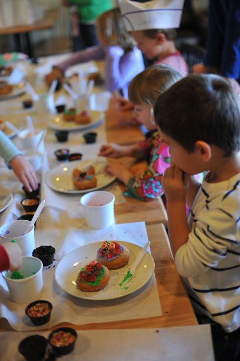 Donut Themed Birthday… | mommyapolis